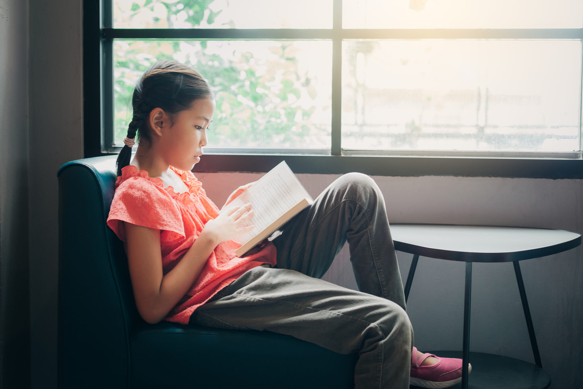 Reading online vs offline: what's best for learning? - Oxford Learning