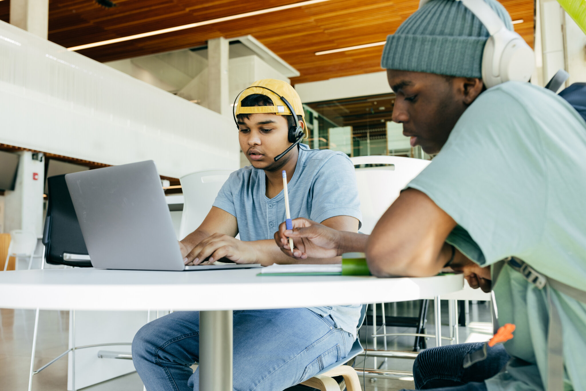 Student Well-Being: Managing Stress and Burnout - Oxford Learning