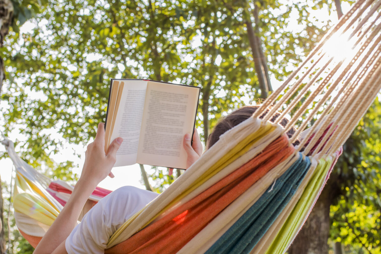 Reading online vs offline: what's best for learning? - Oxford Learning